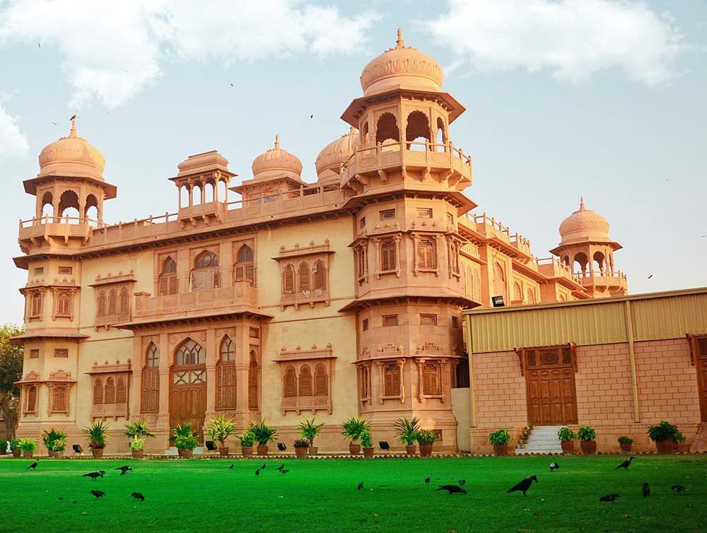 4 Places To Visit In Karachi From The Pre Partition Era | The Neutral