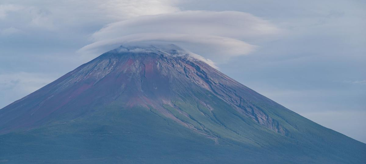 Mount Fuji Snowless, Breaking a 130-Year Record - The Neutral