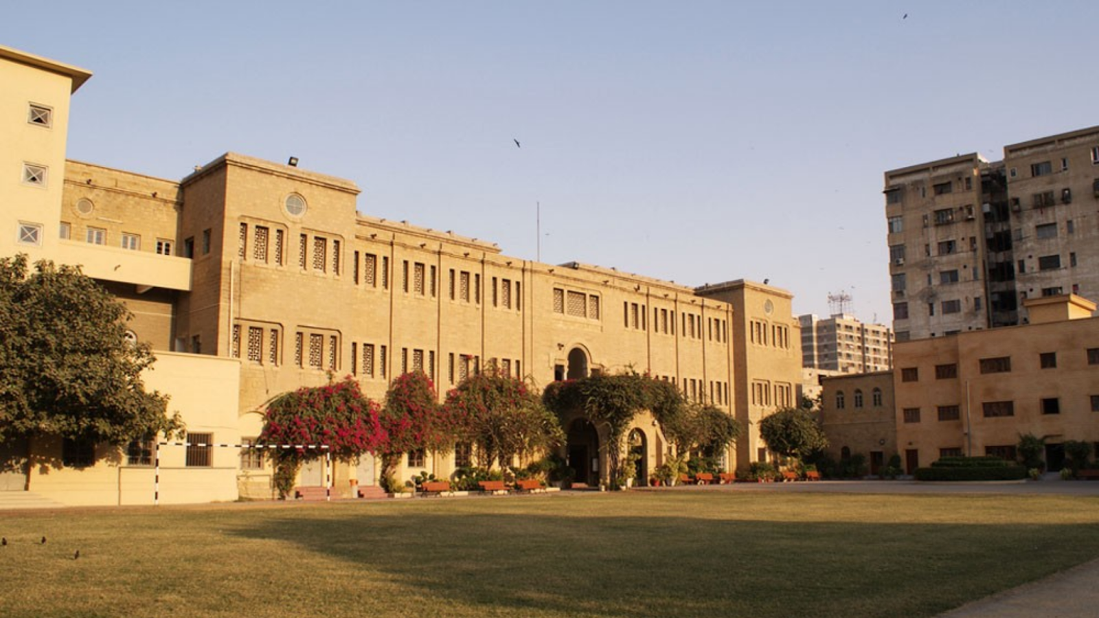 12 Best Private Colleges in Karachi for Intermediate and A levels - The ...