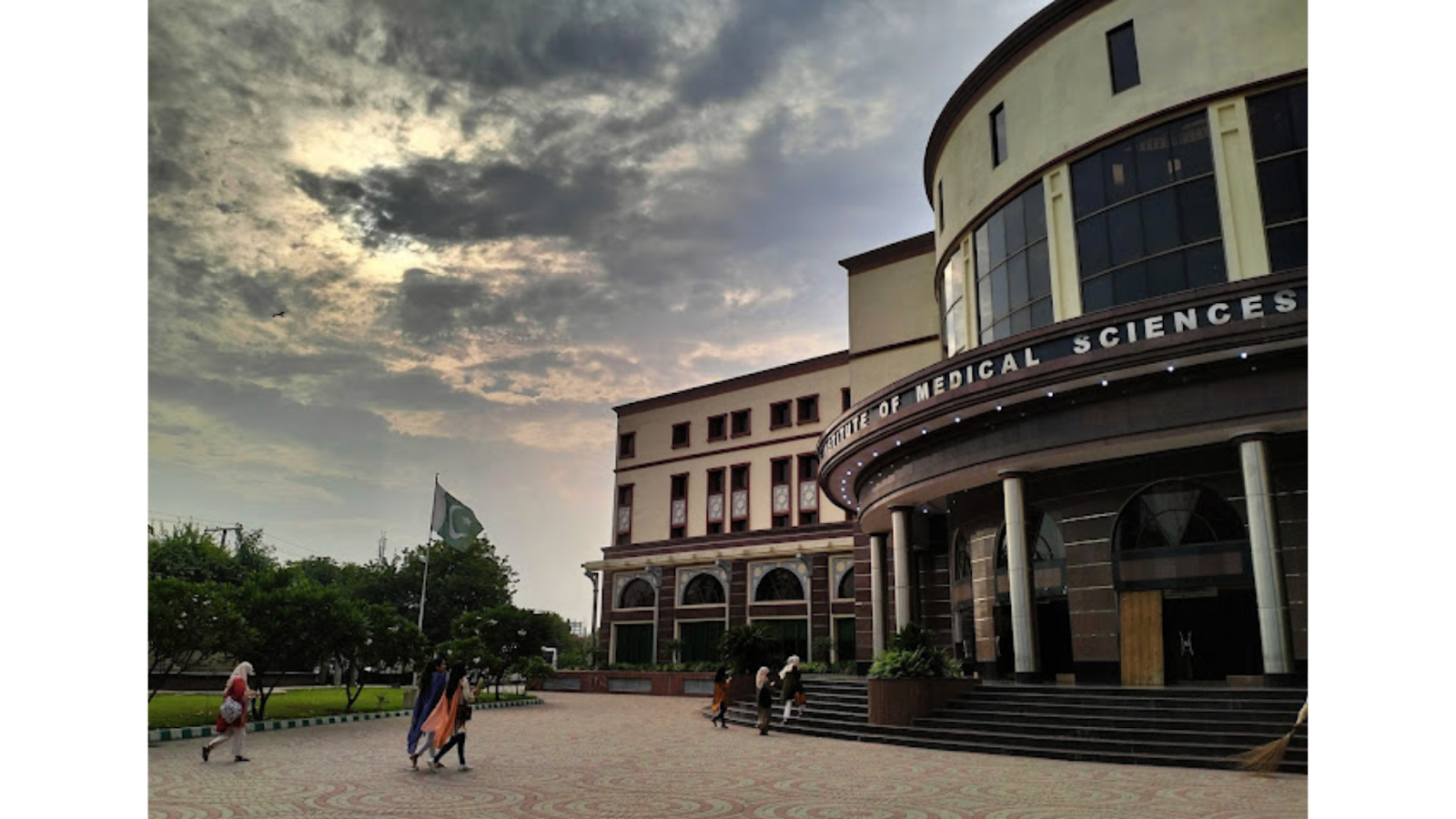 12 Best Medical Universities and Colleges in Pakistan - The Neutral