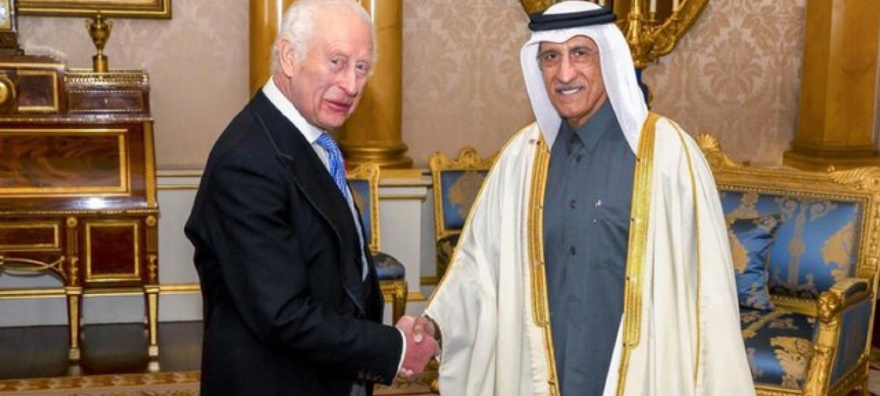 King Charles Stuns Emir of Qatar with Unexpected Gesture - The Neutral