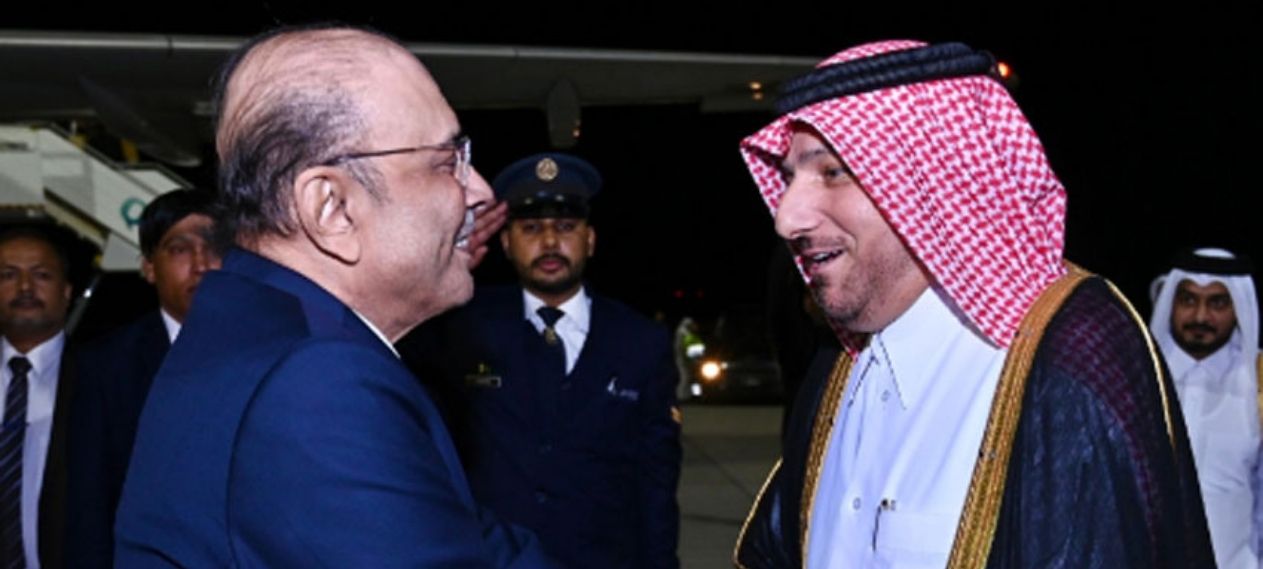 President Zardari Arrives In Qatar For Official Visit