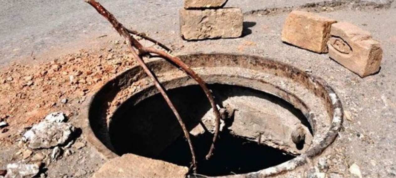 Lyari Town Orders Immediate Repair of Open Manholes