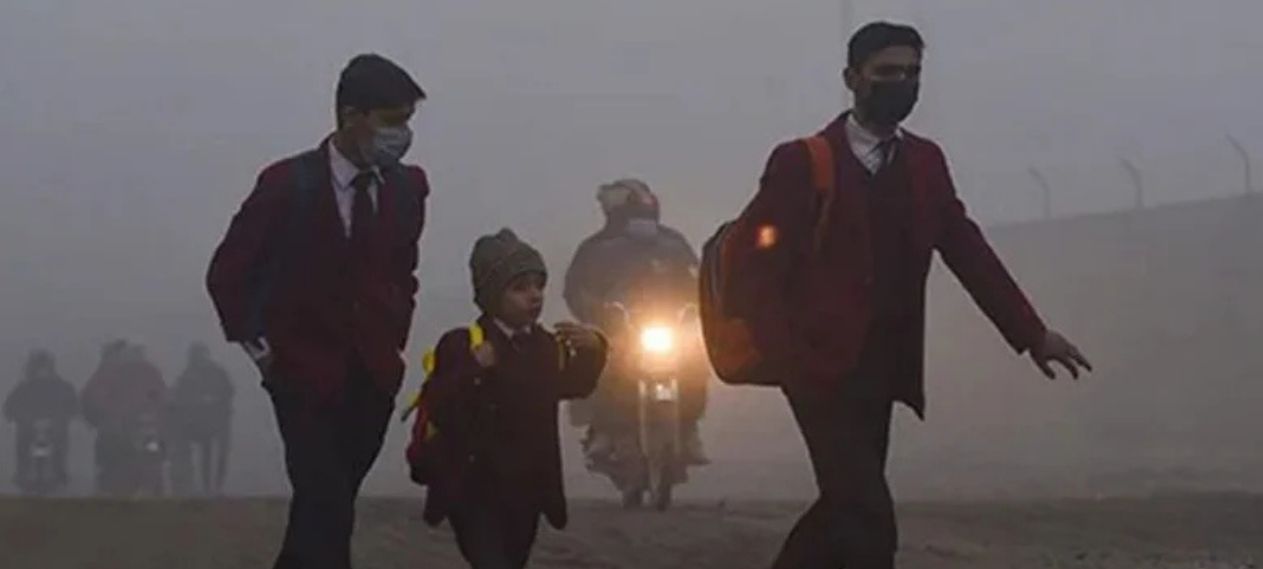 Azad Kashmir Extend Winter Holidays Due To Low Temperatures